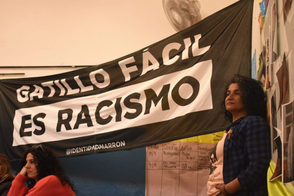 VOTAR POR LA DEMOCRACIA: ABRAZAR LA MEMORIA | Mediactivismo.uy